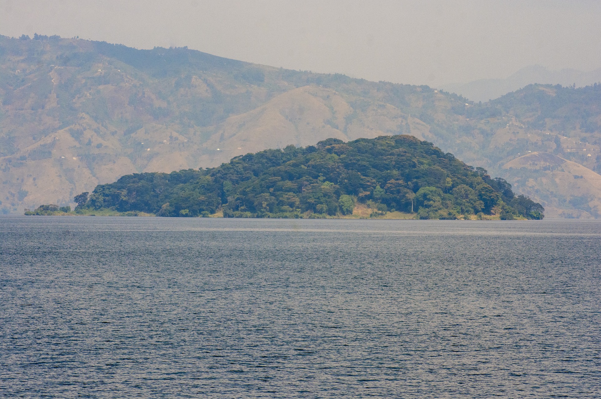 3-Day Lake Kivu Tour | Rwanda Beach & Boat Cruise Holiday